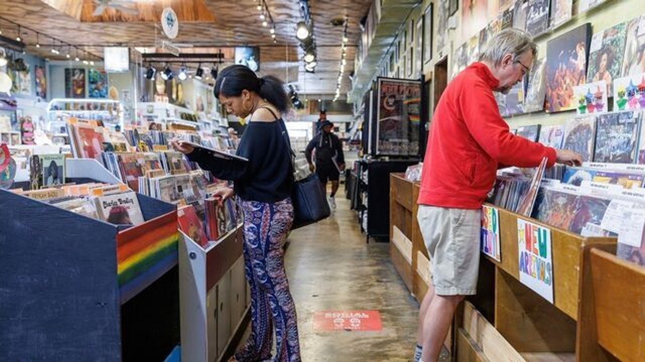 US Retail Sales Growth Slows in September, PPI Increases 0.3% - video ...