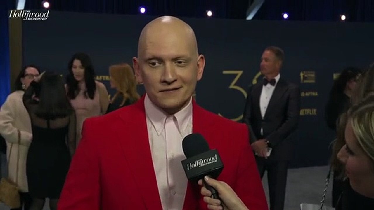 Anthony Carrigan Talks Reuniting With 'Barry' Cast for the Last Time ...