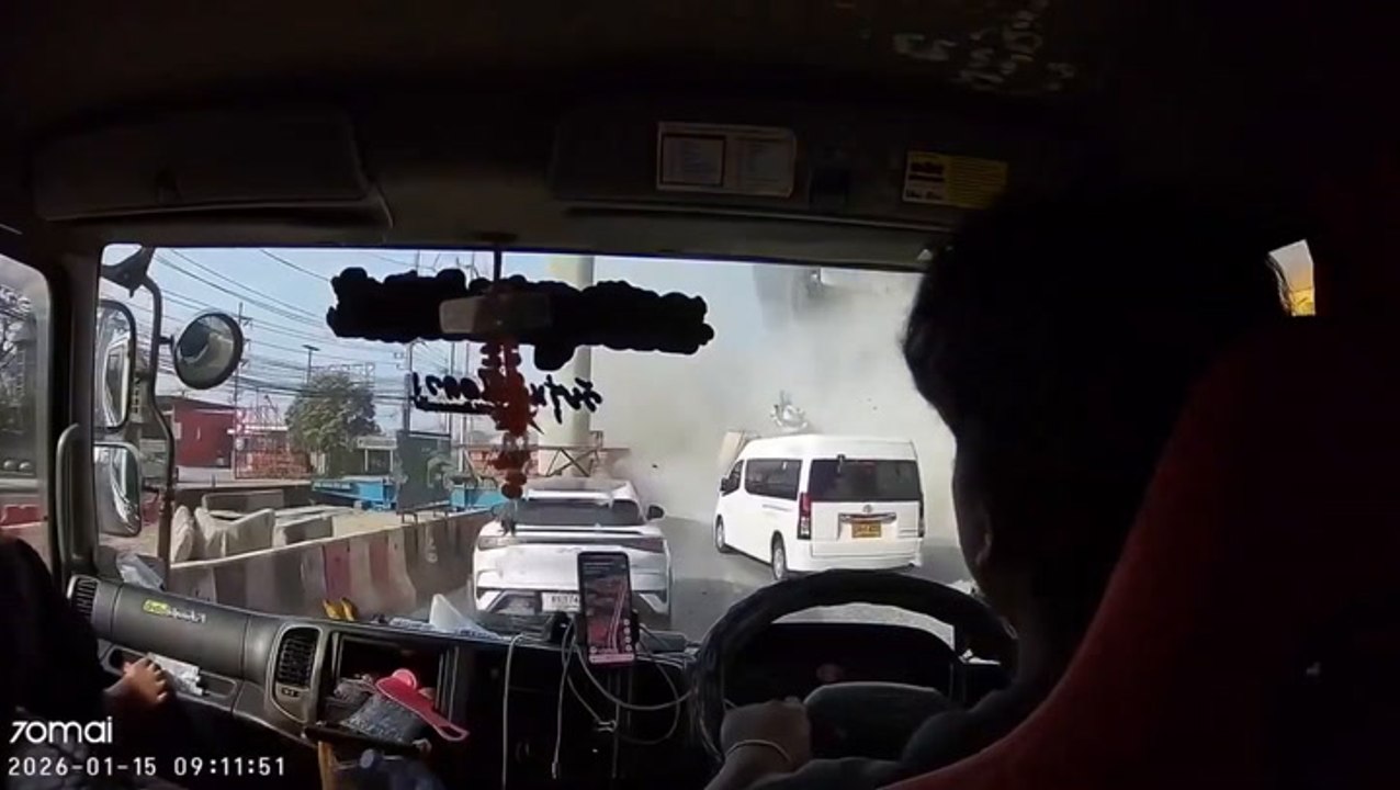 Dashcam footage captures second crane collapse in two days in Thailand ...