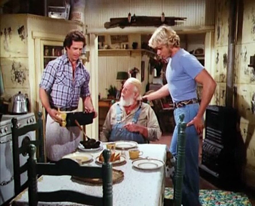 The Dukes of Hazzard S.02 Ep.17 - Officer Daisy Duke - video Dailymotion