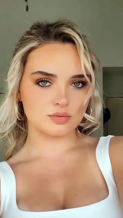 Katherine Langford#shorts - IamtheRudravlog (720p, h264) - video ...