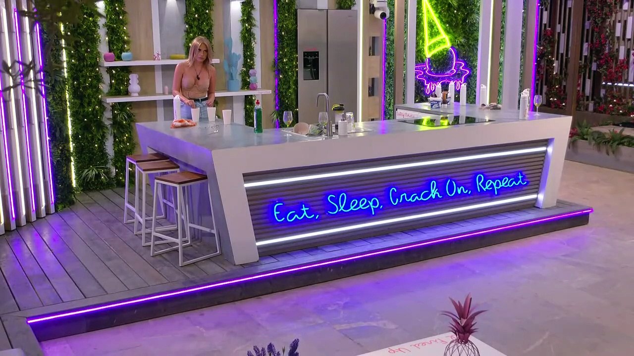 Love Island S07E52 Episode 45 SDCC - video Dailymotion