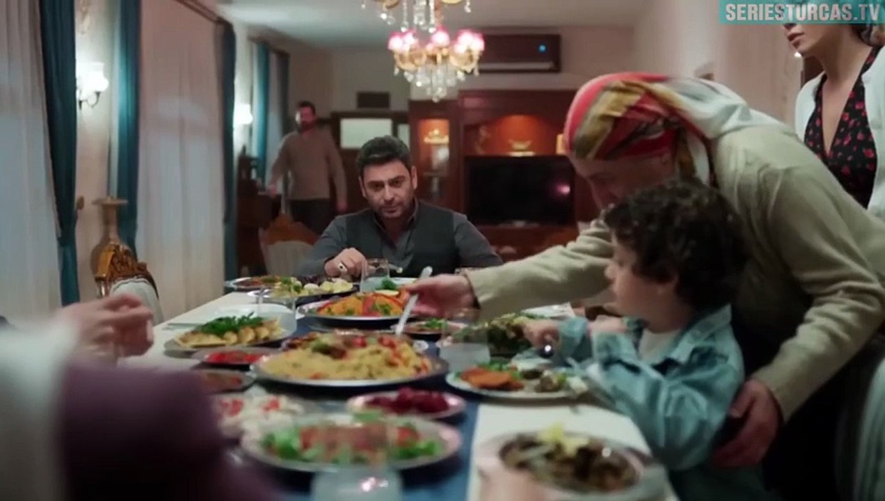 Uzak Sehir - Capitulo 41 en Español - video Dailymotion