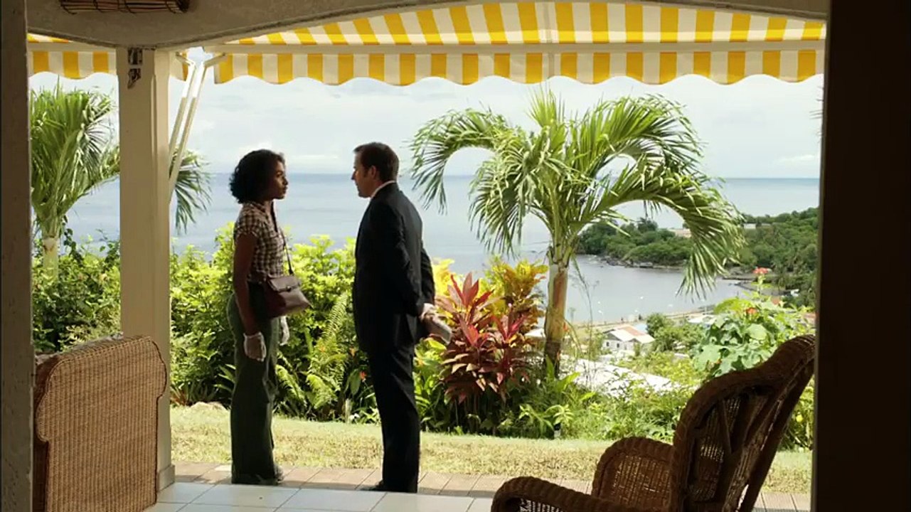 Death in Paradise - Season 1 Episode 08 Amongst Us - video Dailymotion