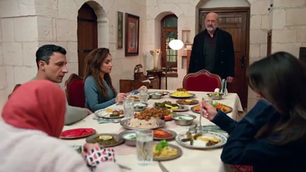 Uzak Sehir - Episode 47 (English Subtitles) - video Dailymotion
