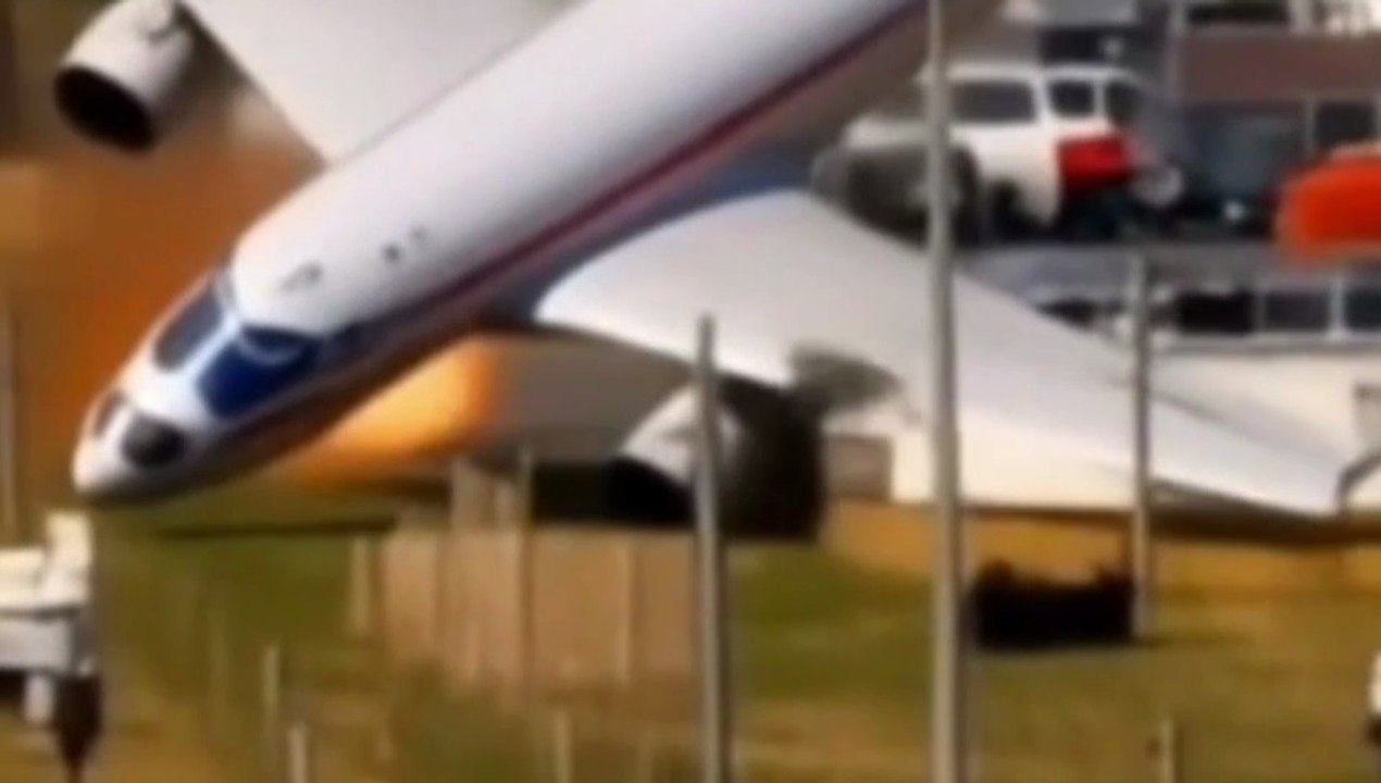 The 4 Deadliest Plane Crashes in History: Tenerife, JAL 123, AA191 ...