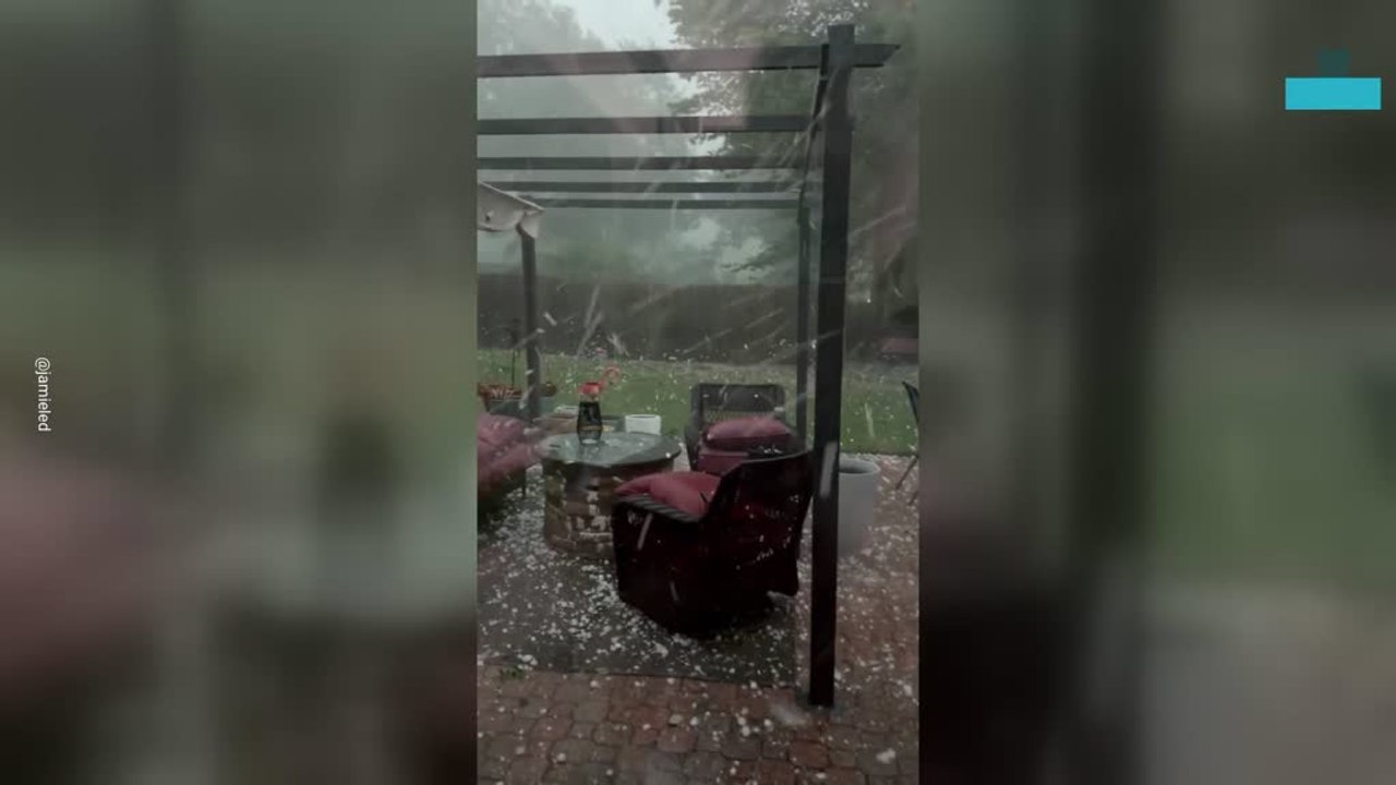 Hail the Size of Golf Balls Falls in Oklahoma - video Dailymotion