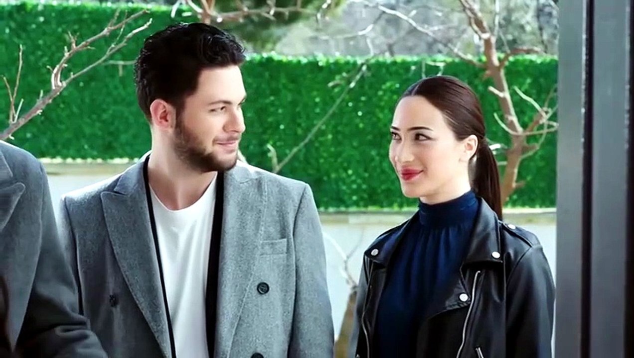 Gelin - Episode 405 (English Subtitles) - video Dailymotion