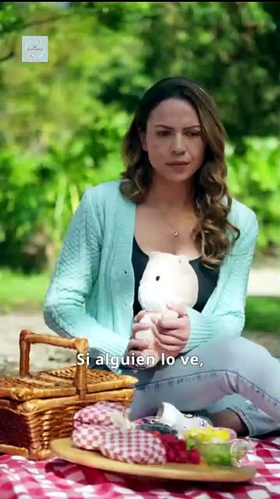 ...Accidentalmente ...embarazada ...del ...Alfa ...Completo ...en ...