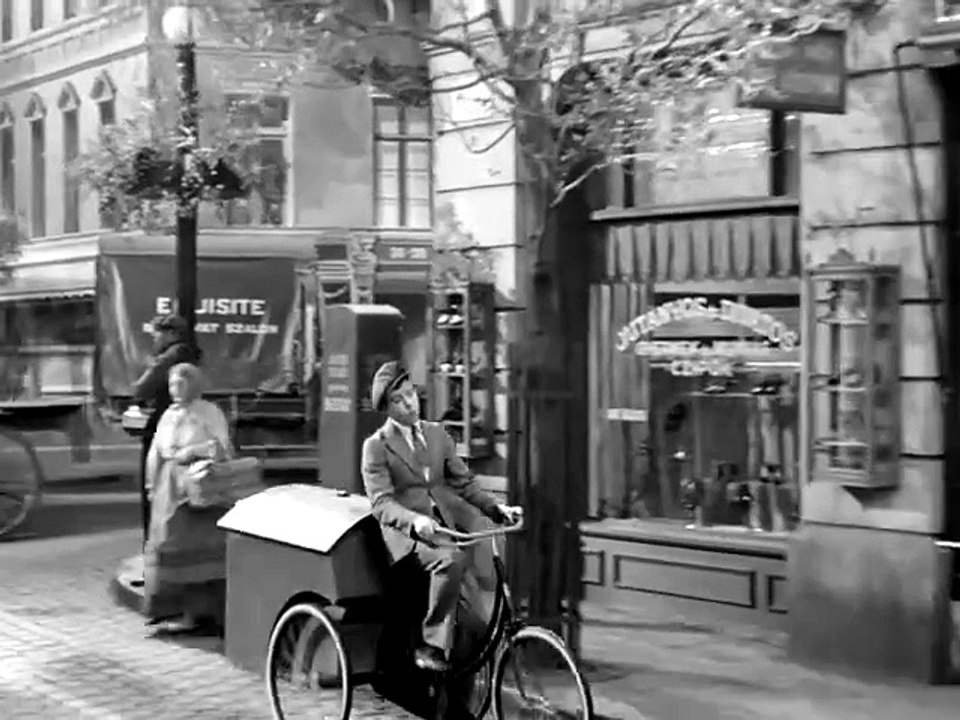 T h e S h o p A r o u n d t h e C o r n e r ( 1 9 4 0 ) [Full Movie ...