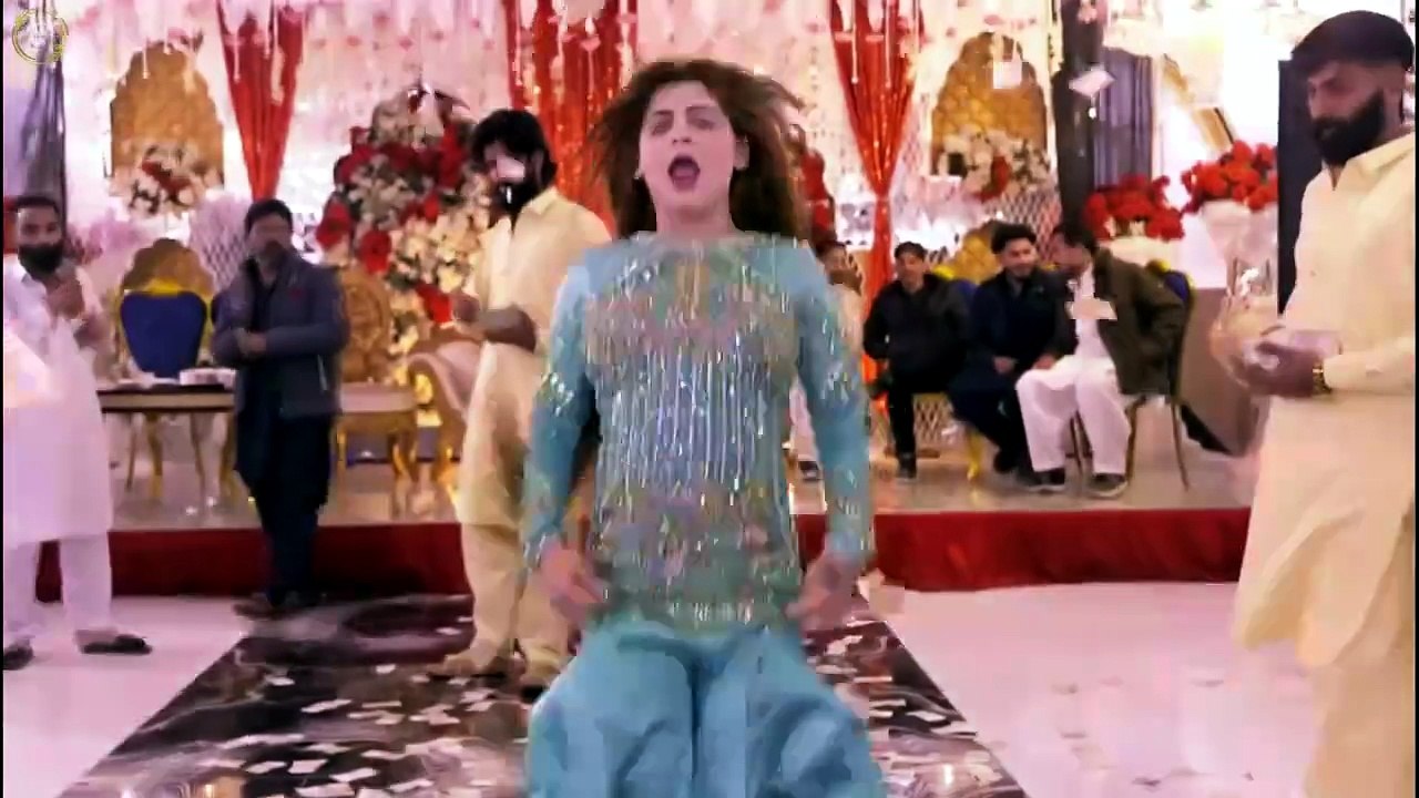 Asi Kudiyan Shehar Diyan,Hani Sheikh, New mujra Lovely Dance Nice ...