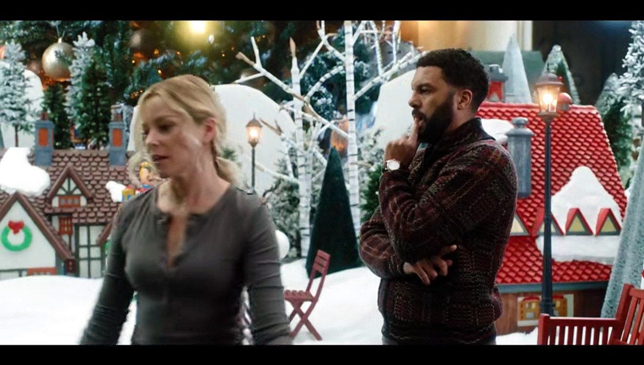 T h e . M i n i a t u r e . W i f e . S 0 1 E 0 5 . 5 4 0 p . X 2 6 5 ...