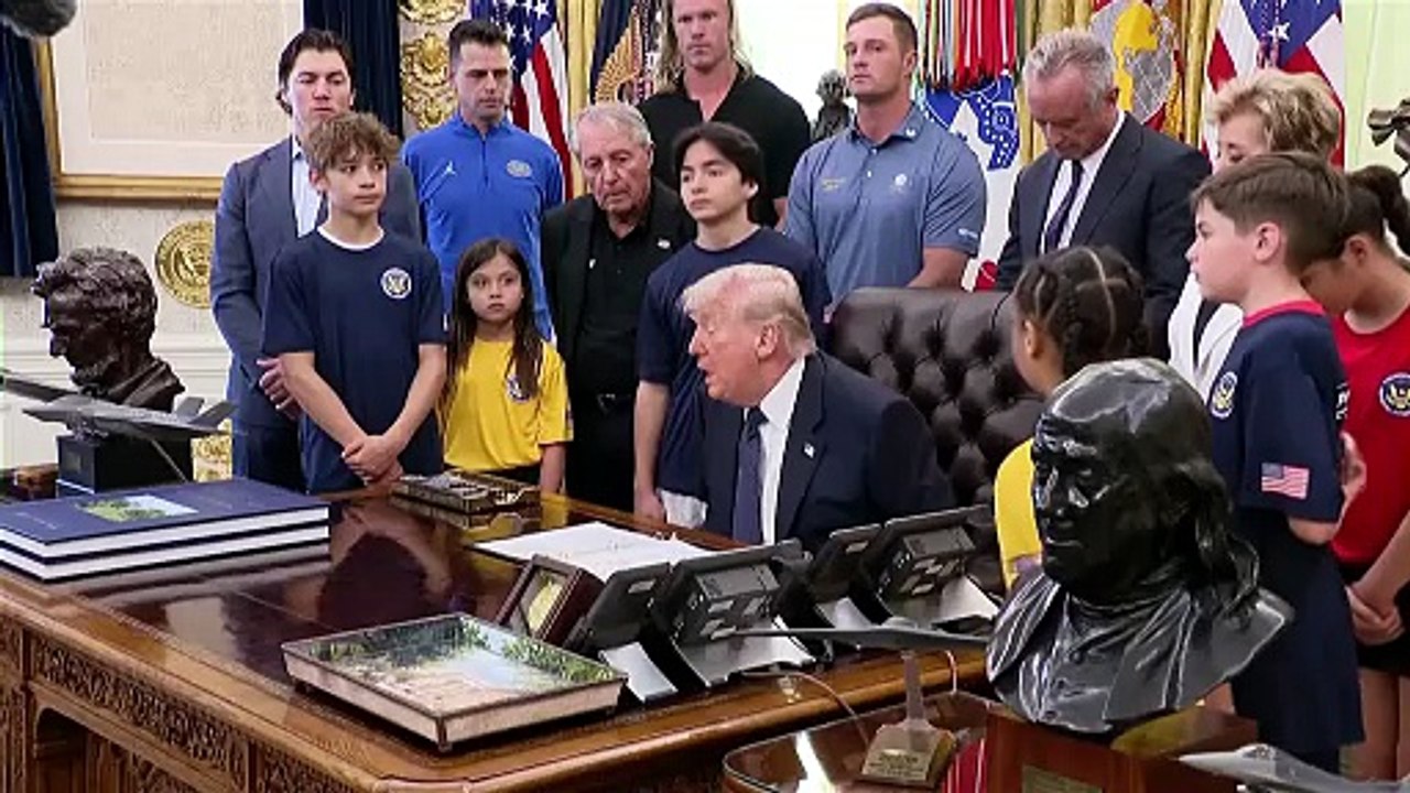 Trump suspends Hormuz ship aid, cites progress in Iran talks - video ...
