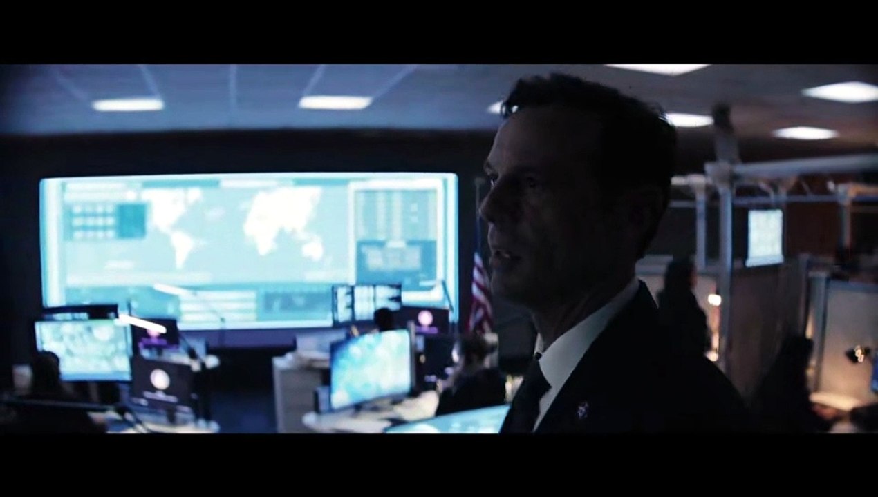M a n . O n . F i r e . S 0 1 E 0 4 . 5 4 0 p . X 2 6 5 . A A C [Full ...