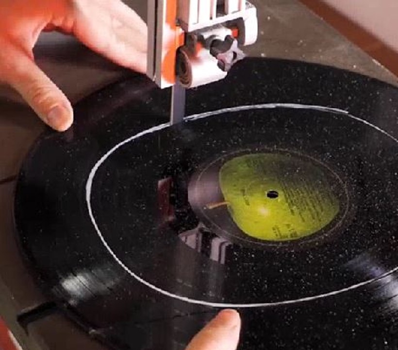 Des créations de chapeaux qui font sensation ! - video Dailymotion