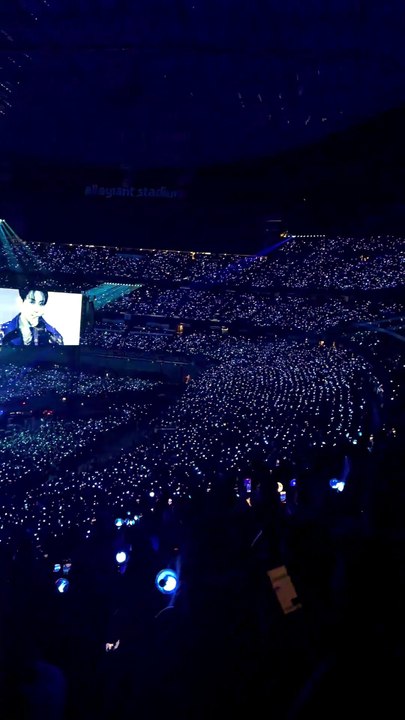 BTS “SWIM” DAY 2 LAS VEGAS 🇺🇸 - video Dailymotion