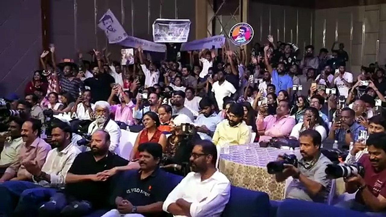 Ram Charan Cute Moment with a Boy @ #PEDDI Bangalore Press Meet - video ...