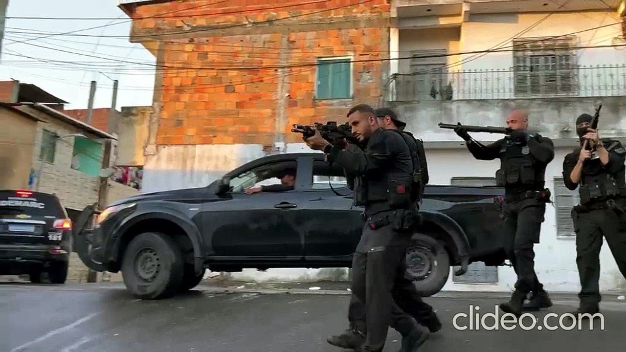 Homem que usava oficina mecânica para esconder armas é preso durante ...