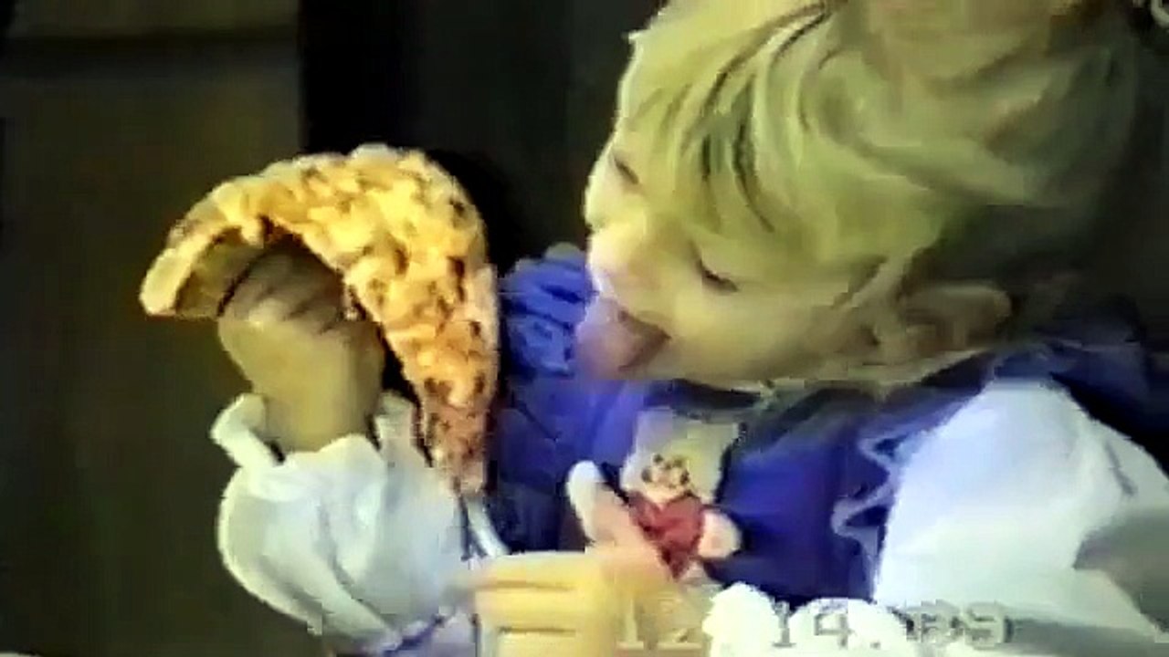 America's Funniest Home Videos - Halloween Compilation - Video Dailymotion