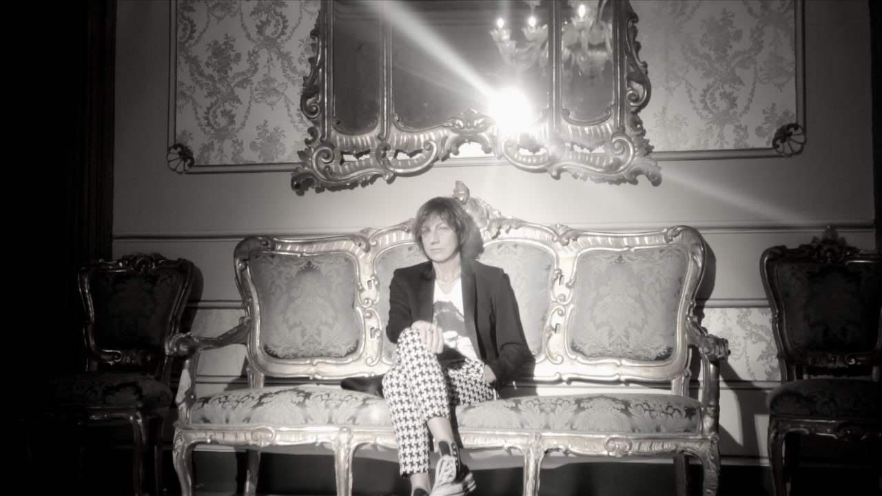 Gianna Nannini - Lontano dagli occhi - video Dailymotion