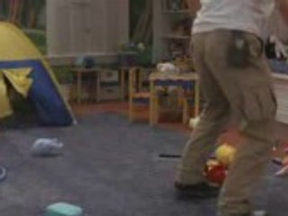 The Pacifier - Fighting Scene ( Vin Diesel ) - video Dailymotion