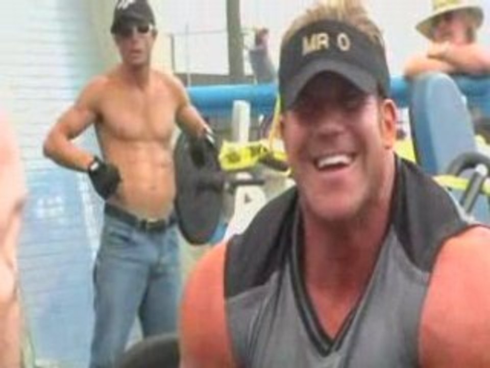 Muscle Beach - Joe Tong ,Shawn Lasley & Jay Cutler pt4 - Vidéo Dailymotion
