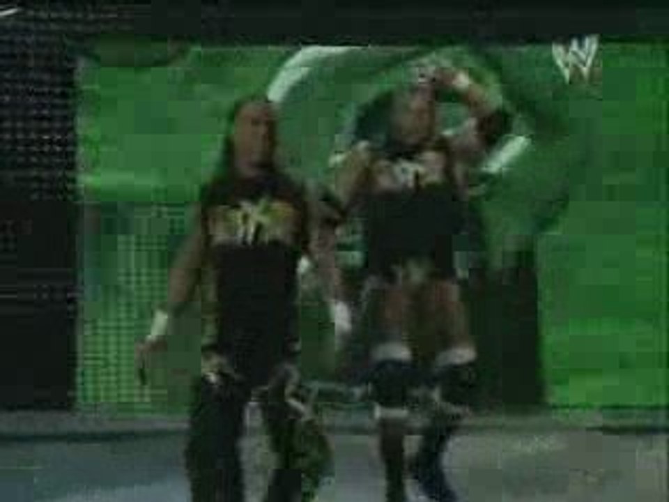 DX Vs. The Spirit Squad Saturday Night’s Main July 15, 2006 - video ...